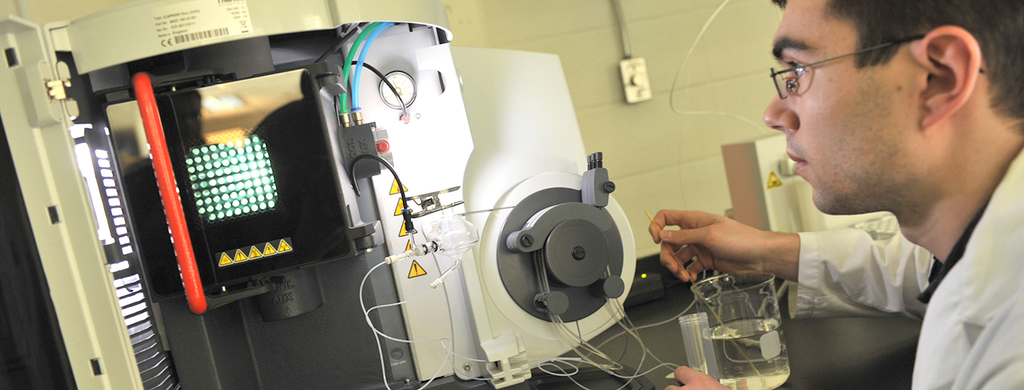 Chimie analytique | Techniques de laboratoire | Collège Ahuntsic